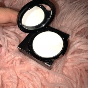 Makeup | Newmakeup Forever High Definition Pressed Powder | Poshmark